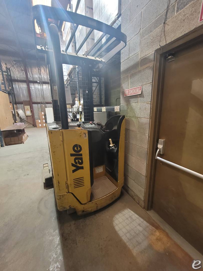 2006 Electric Yale Reach Trucks NR035 - 123Forklift