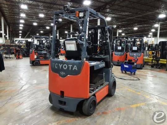 Electric Toyota 8FBCHU25 Cushion Tire 4 Wheel Sit Down (Indoor Warehouse)