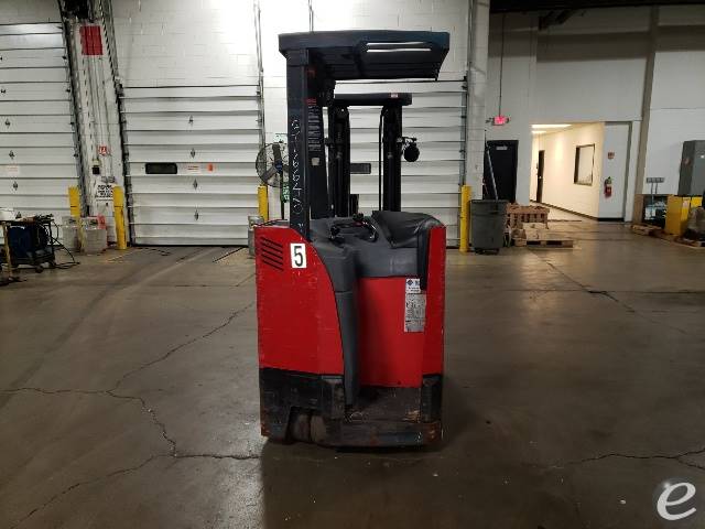 2016 Electric Raymond 425-C30TT Electric Stand Up End Control (Docker)