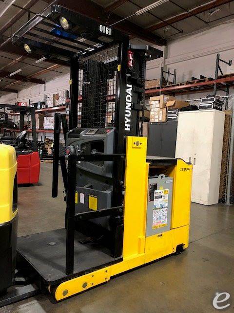 2015 Electric Hyundai 13BOP-7 Electric Order Picker