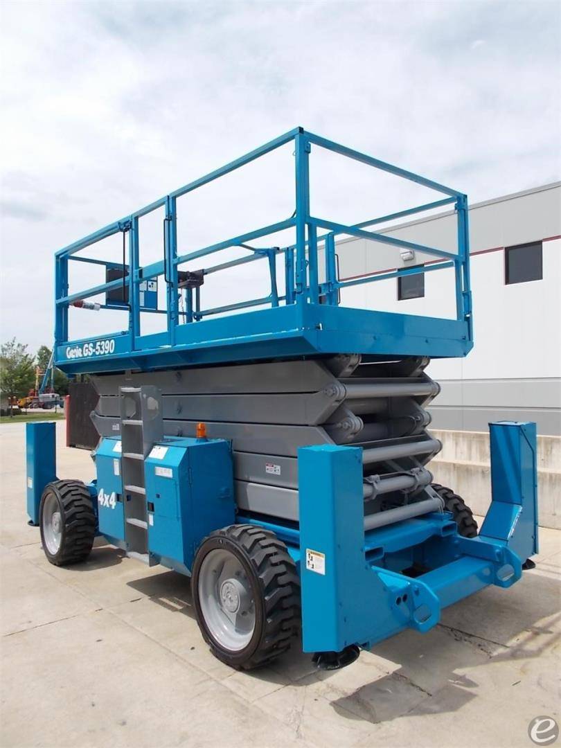 2006 Unavailable Genie Scissor Lifts GS5390RT - 123Forklift