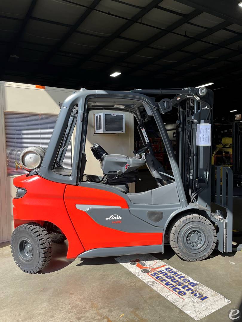 2022 LP Gas Linde H25T Pneumatic Tire 4 Wheel Sit Down