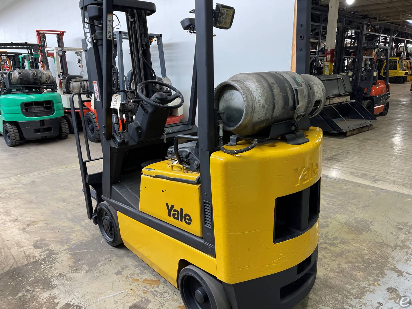 2000 LP Gas Yale GLC030 Cushion Tire 4 Wheel Sit Down (Indoor Warehouse)