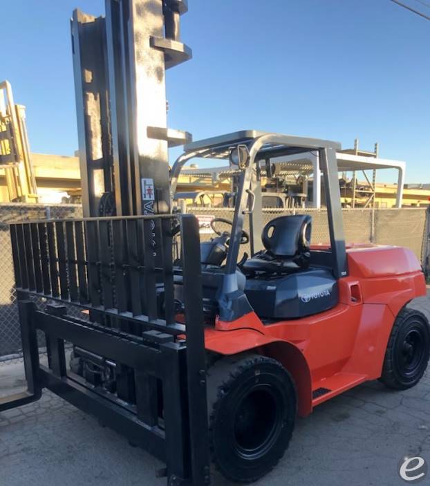 2009 Diesel Toyota 7FDU70 Pneumatic Tire 4 Wheel Sit Down