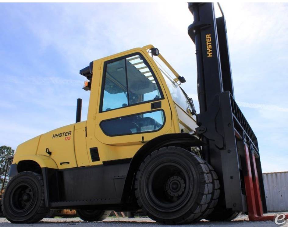 2015 Diesel Hyster H175FT Pneumatic Tire 4 Wheel Sit Down