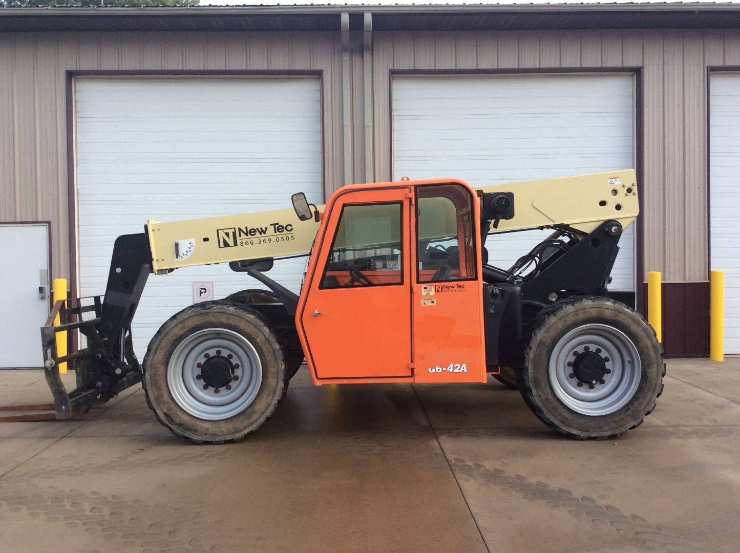 2015 Diesel JLG G6-42A