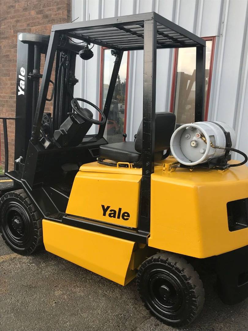 1999 LP Gas Yale GLP050 Pneumatic Tire 4 Wheel Sit Down