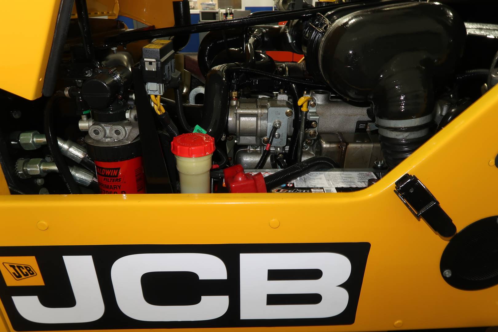 2014 Diesel JCB 930 Rough Terrain (Vertical Mast)