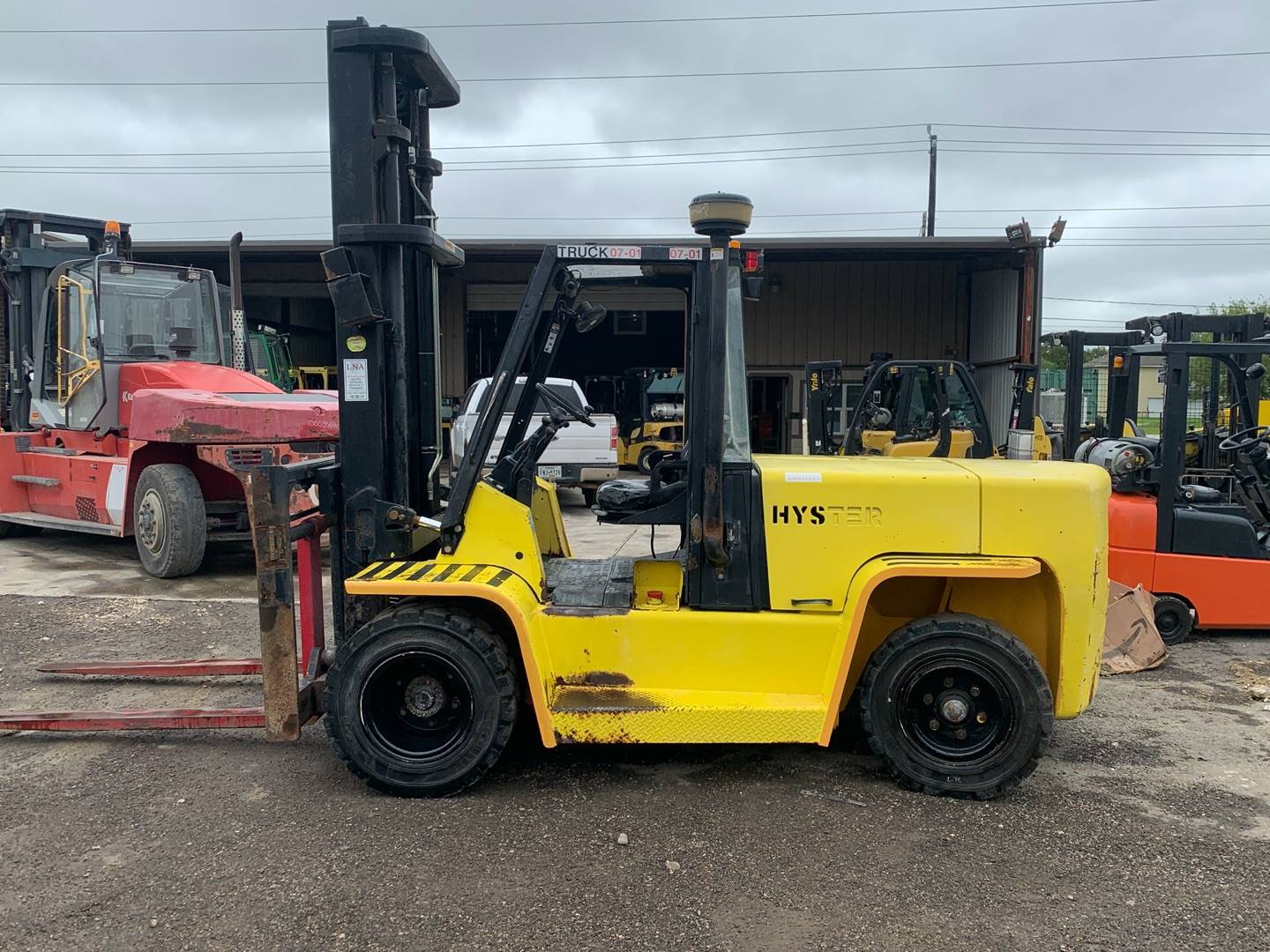 2007 Diesel Hyster H155XL2 Pneumatic Tire 4 Wheel Sit Down