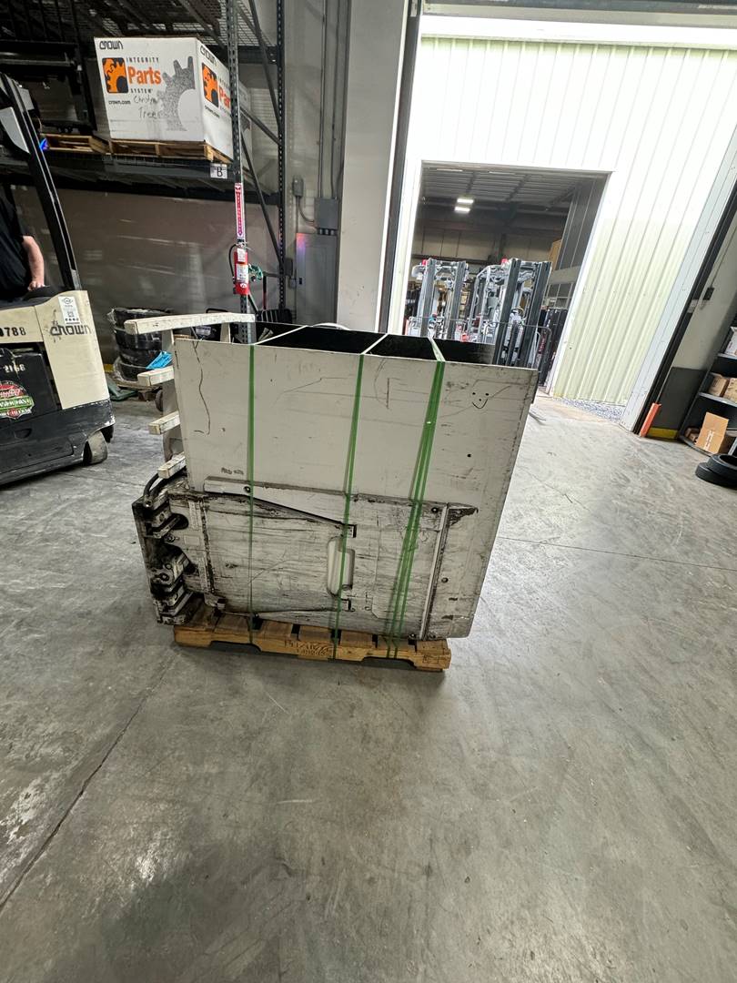 2000 Cascade Carton Clamps | Eliftruck