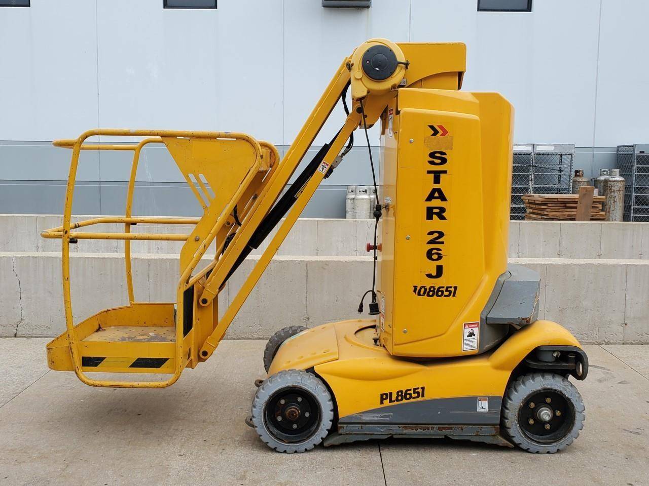 2011 Electric Haulotte Group STAR 26J Articulated Boom