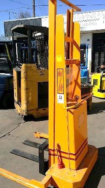 Electric Rol-Lift Electric Walkie Straddle Stacker | Eliftruck