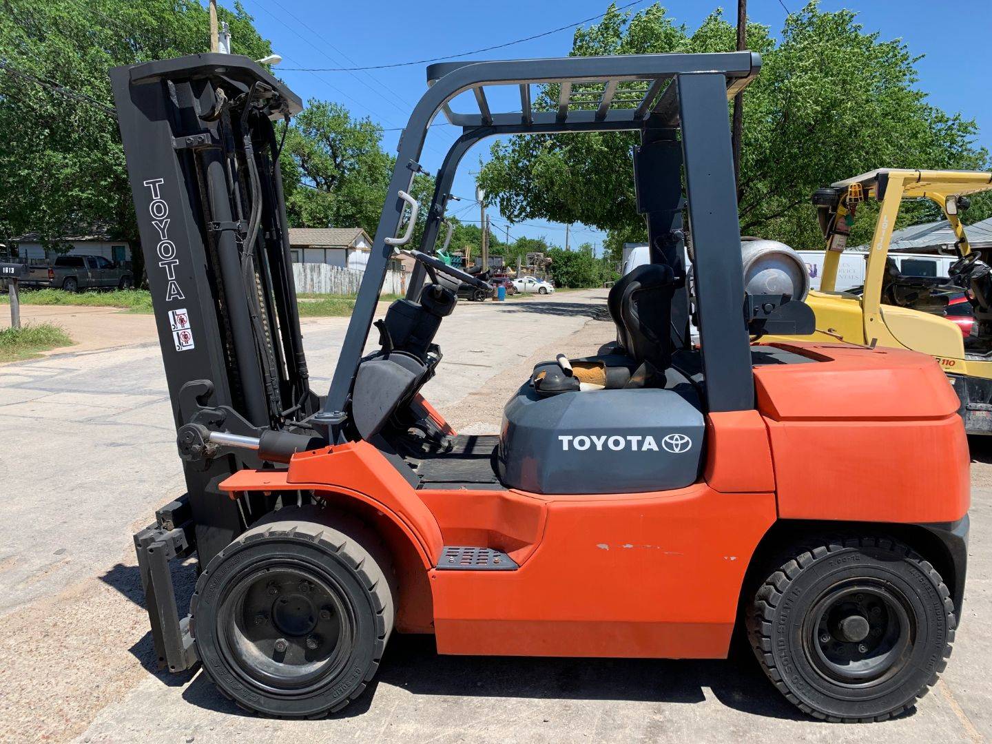 2008 LP Gas Toyota 7FGU35 Pneumatic Tire 4 Wheel Sit Down