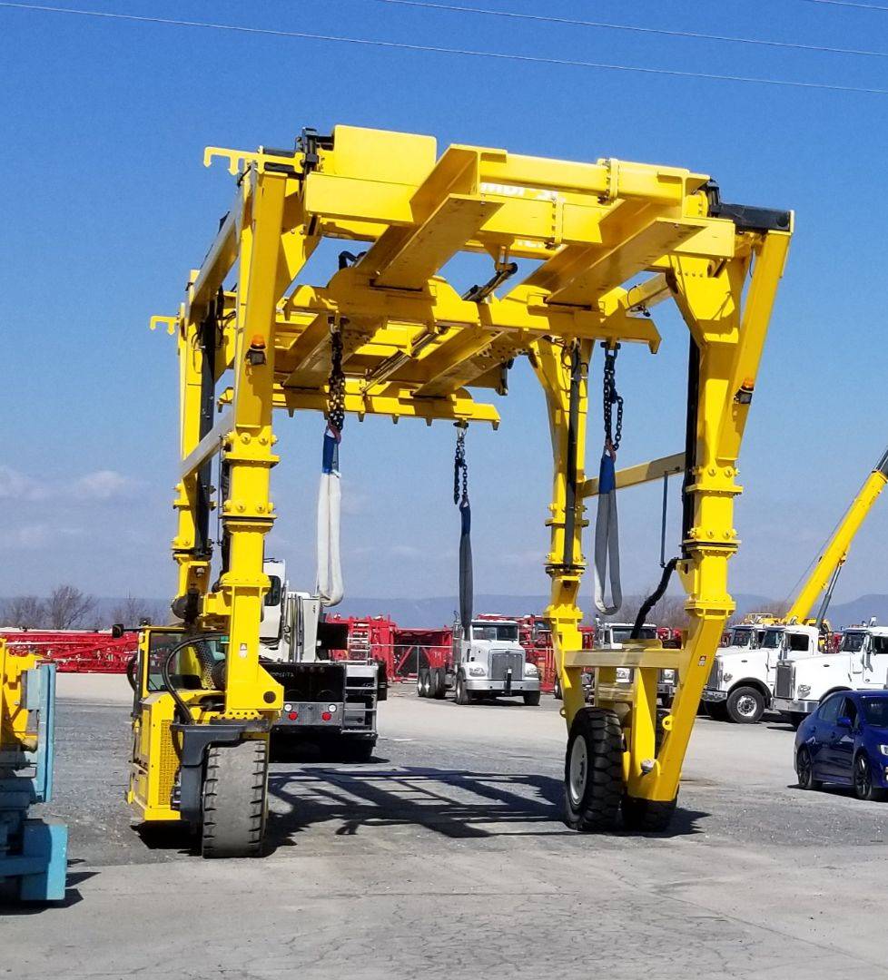 2015 Diesel Combilift SC3T Container Handlers (Loaded/Empty)