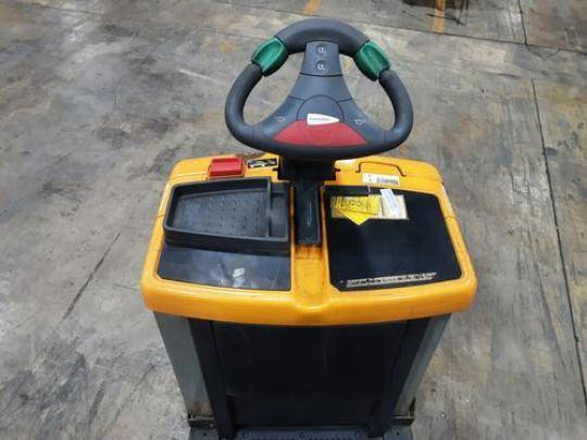 2013 Electric Jungheinrich EZS 350 NA Tow Tractor