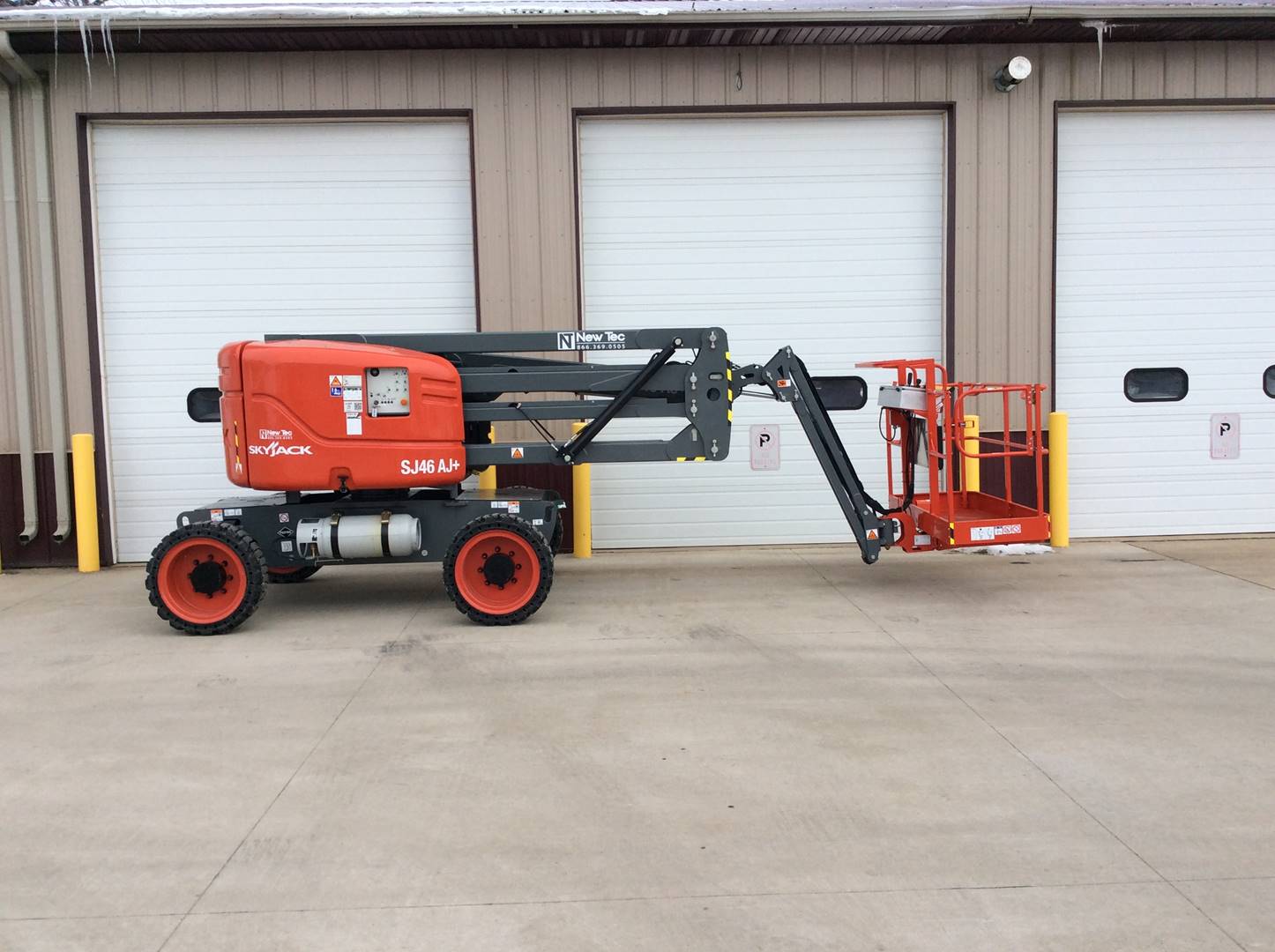 2021 Dual Fuel Skyjack SJ46AJ Articulated Boom