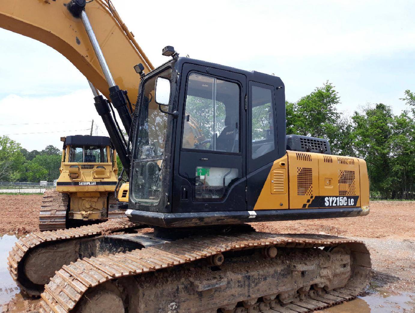 2017 Diesel Sany SY215 Earth Moving and Construction