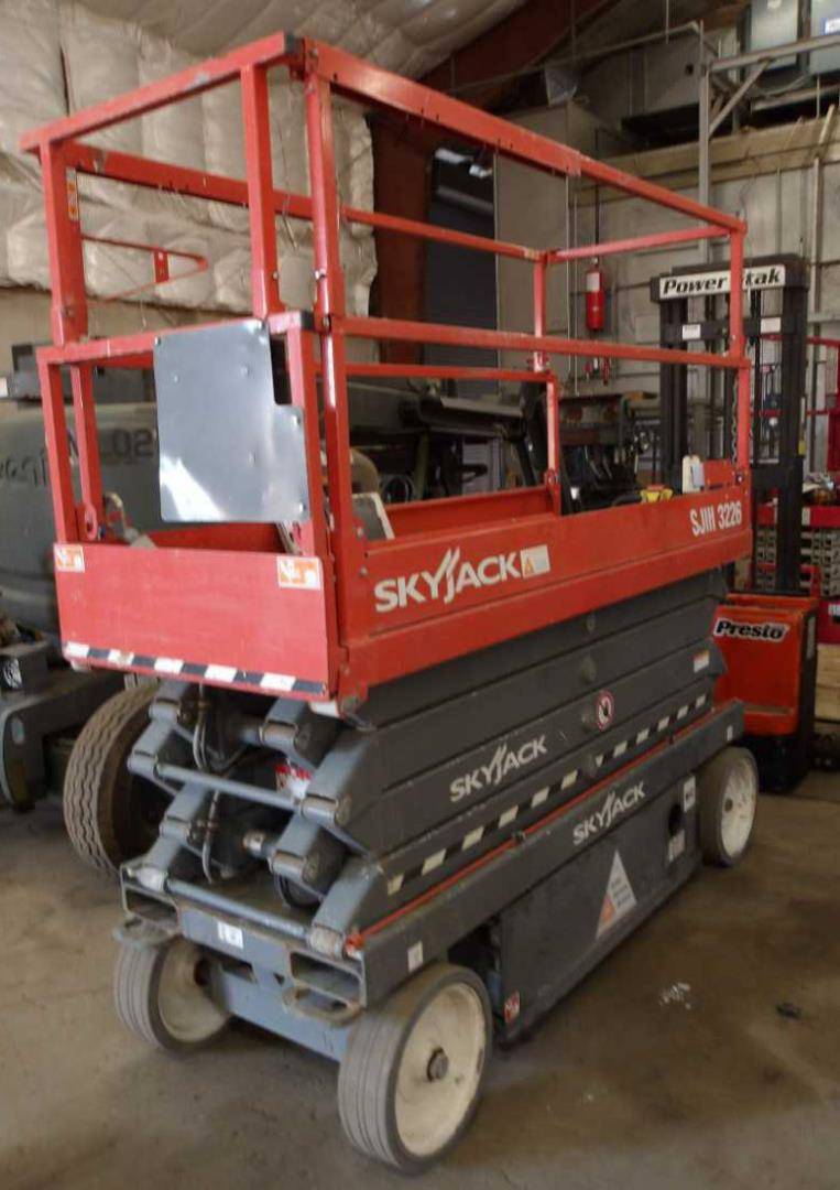 2018 Electric Skyjack SJ3226 Slab