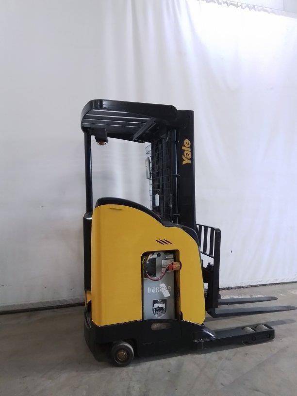 2016 Electric Yale Electric Narrow Aisle Single Reach | Eliftruck