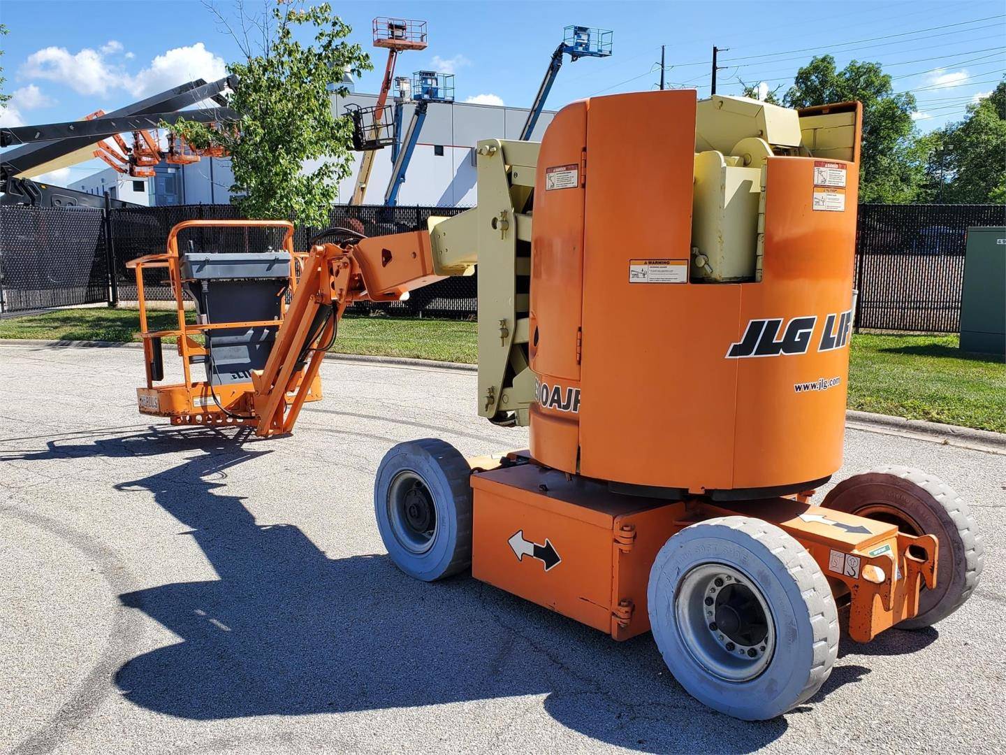 2007 Electric JLG E300AJP Articulated Boom