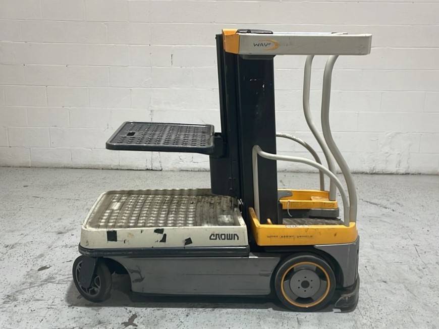 Used Crown Wav-60-118 Equipment | Over 32 for sale from Eliftruck