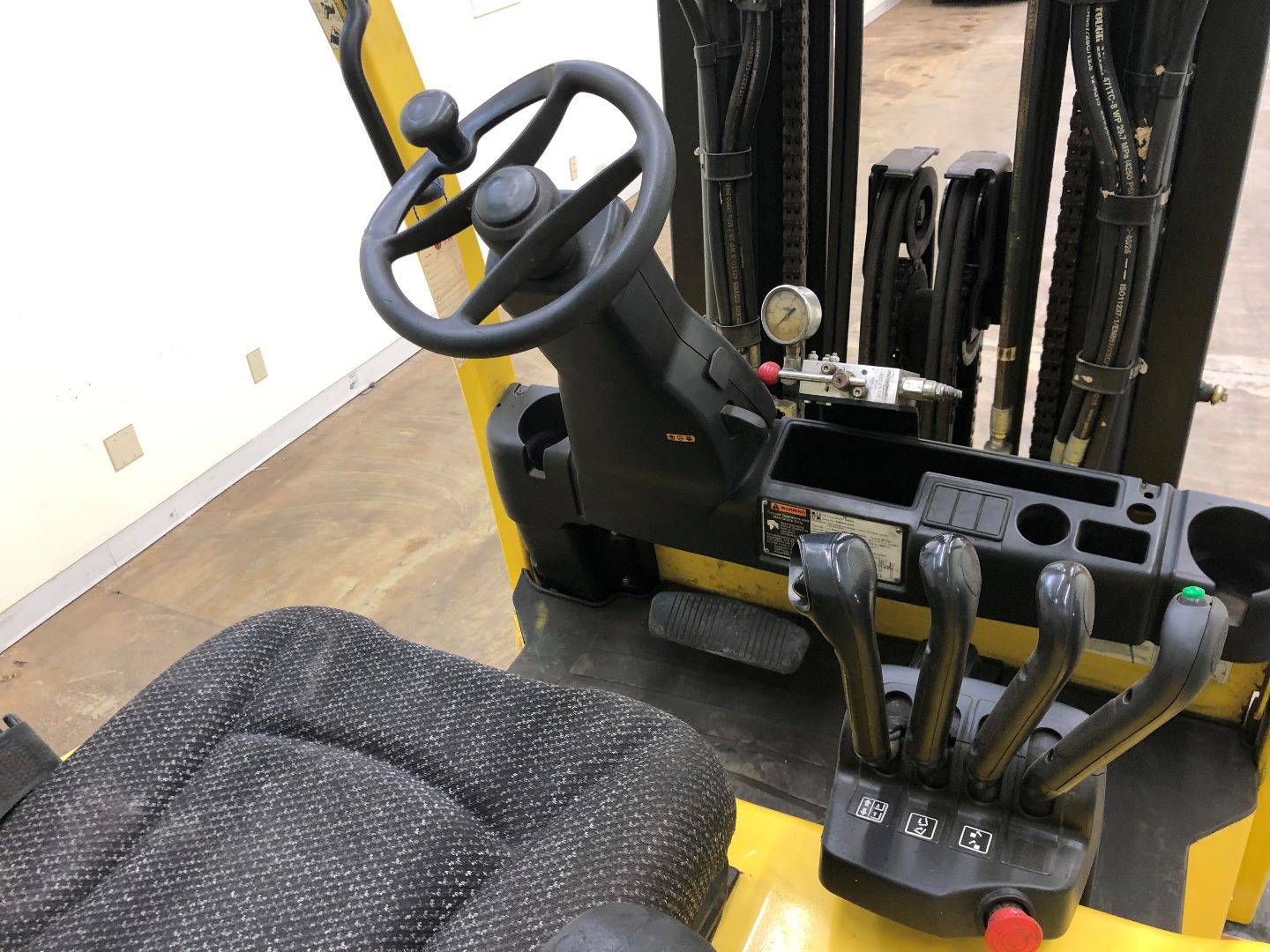 2013 Electric Hyster E80XN Electric 4 Wheel Sit Down