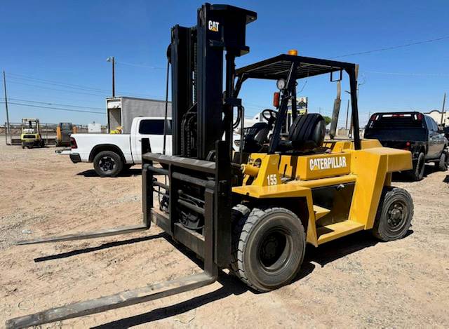 2006 Diesel Cat Pneumatic Tire 4 Wheel Sit Down | Eliftruck