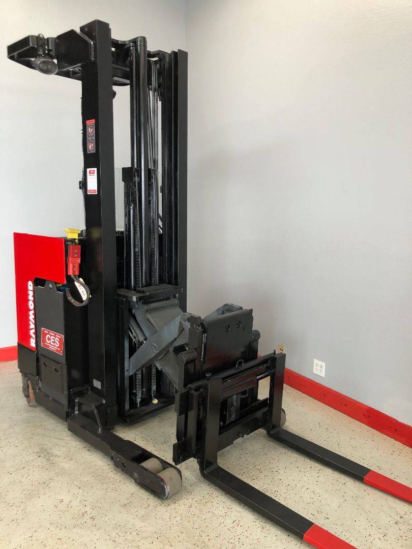 2000 Electric Raymond R35TT Electric Narrow Aisle Single Reach