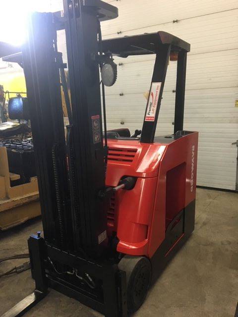 2011 Electric Raymond 425-C40TT Electric Stand Up End Control (Docker)