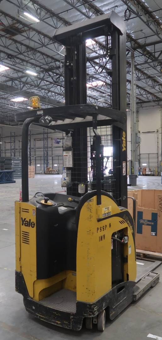 A wide selection of Yale Forklifts with 2 in stock and available for ...