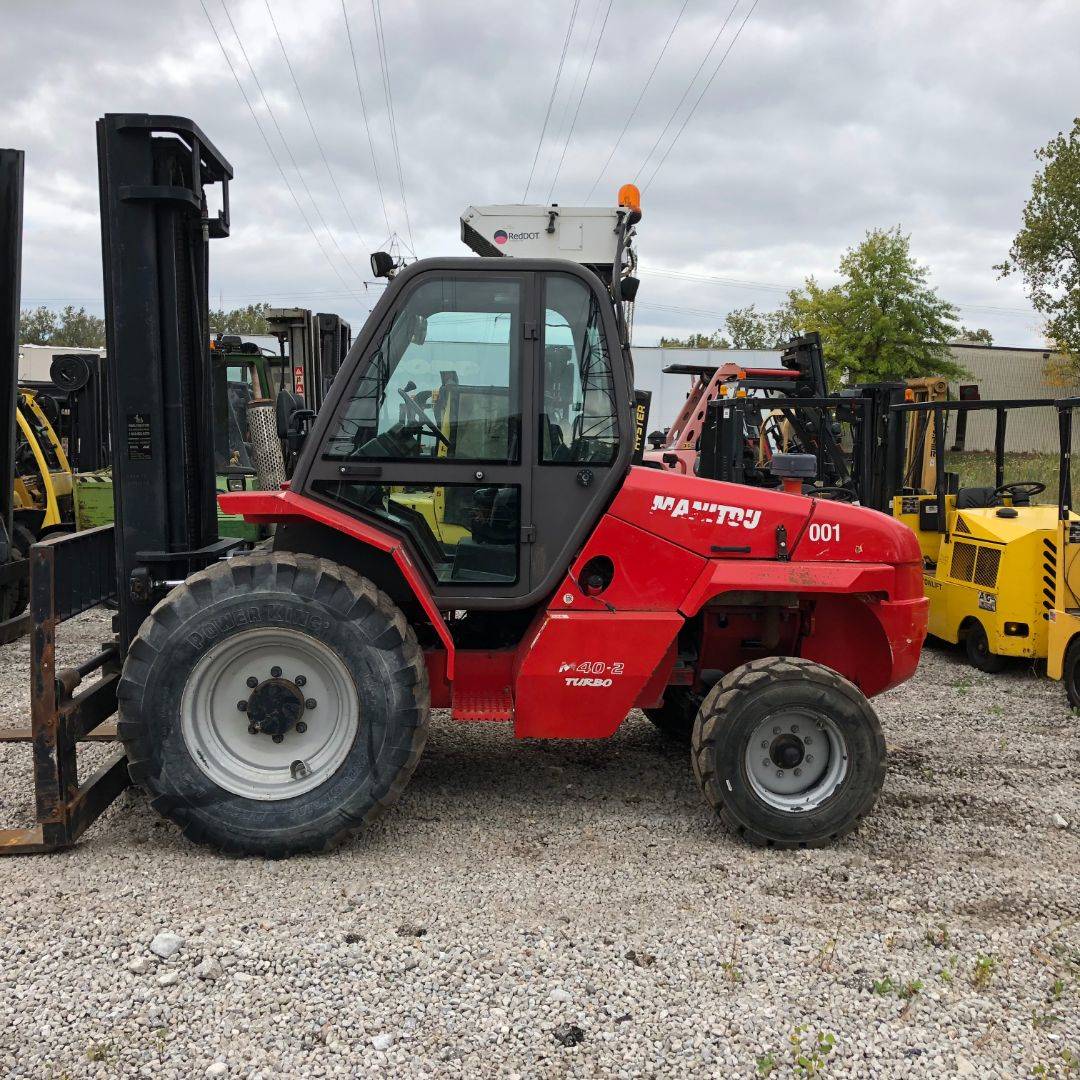 2011 Diesel Manitou M40-2T Rough Terrain (Vertical Mast)
