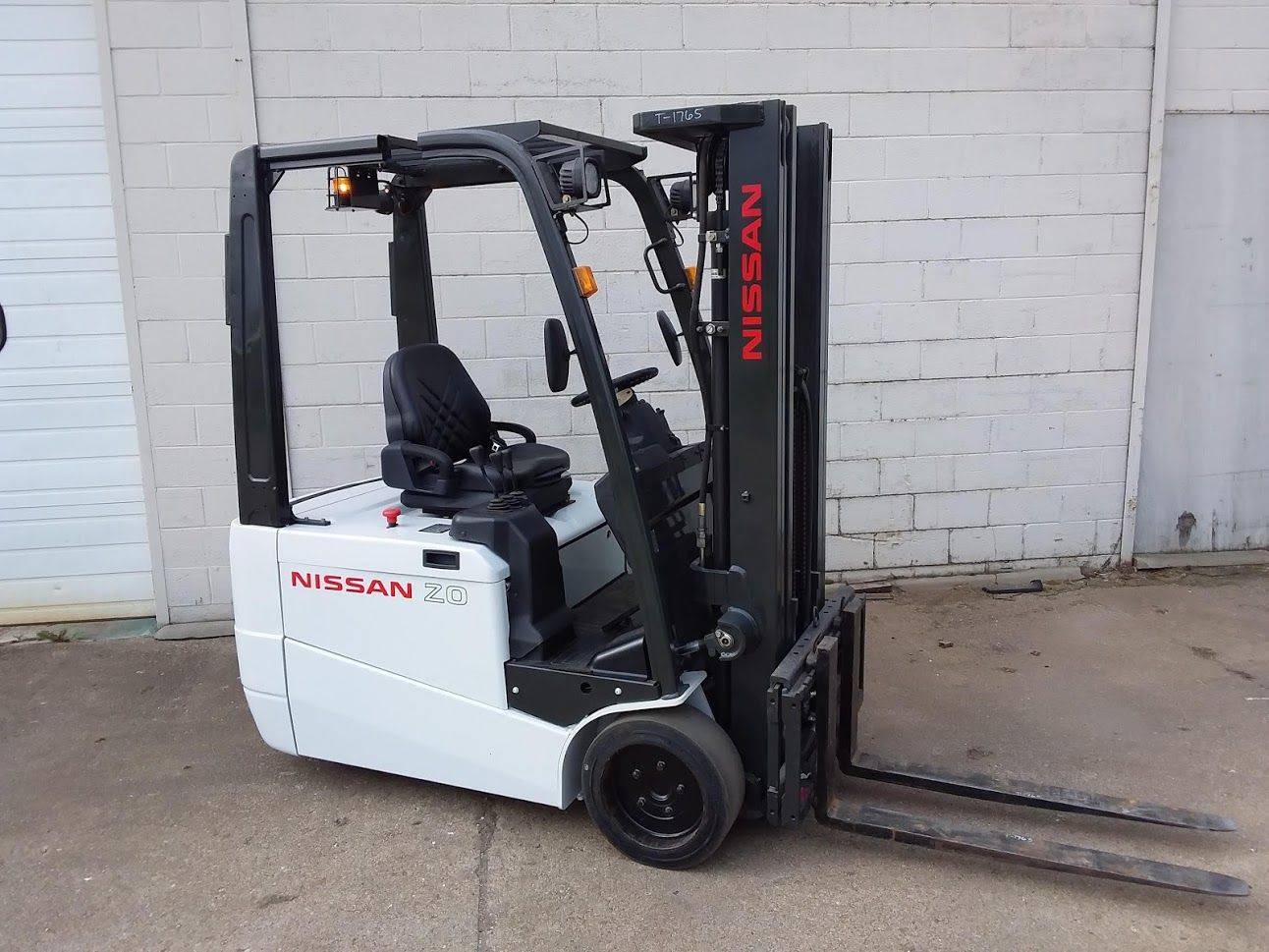 2014 Electric Nissan TX40 - AG1N1L20V Electric 3 Wheel Sit Down