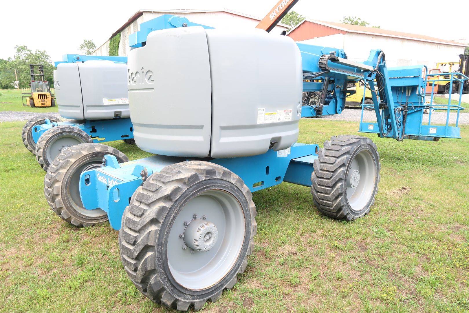 2005 Diesel Genie Z45/25J Articulated Boom