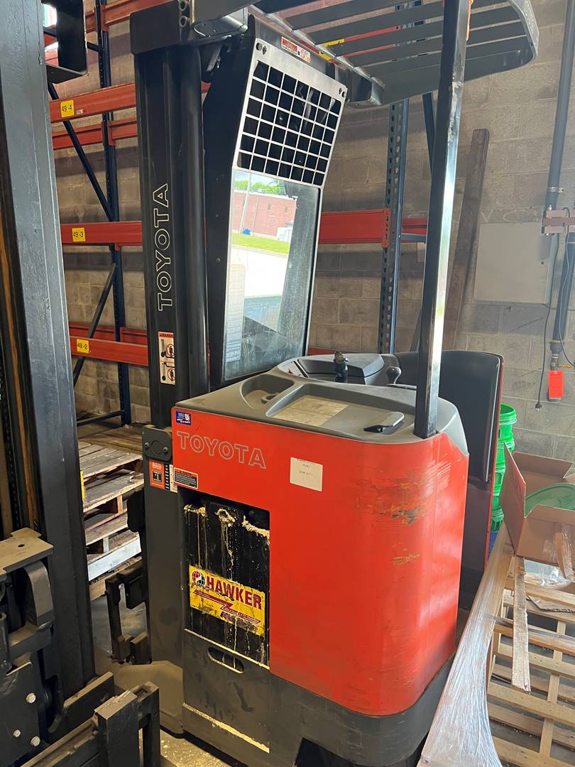 2 Used Toyota 7BRU18 Equipment for Sale