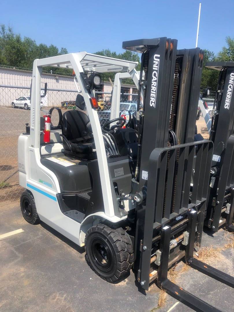 2019 LP Gas Unicarriers map1f2a25lv Pneumatic Tire 4 Wheel Sit Down