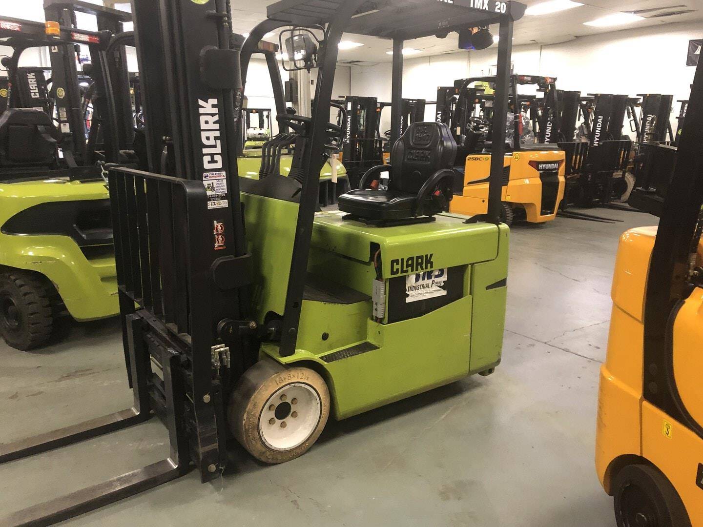 A wide selection of Clark Forklifts with 8 in stock and available for ...
