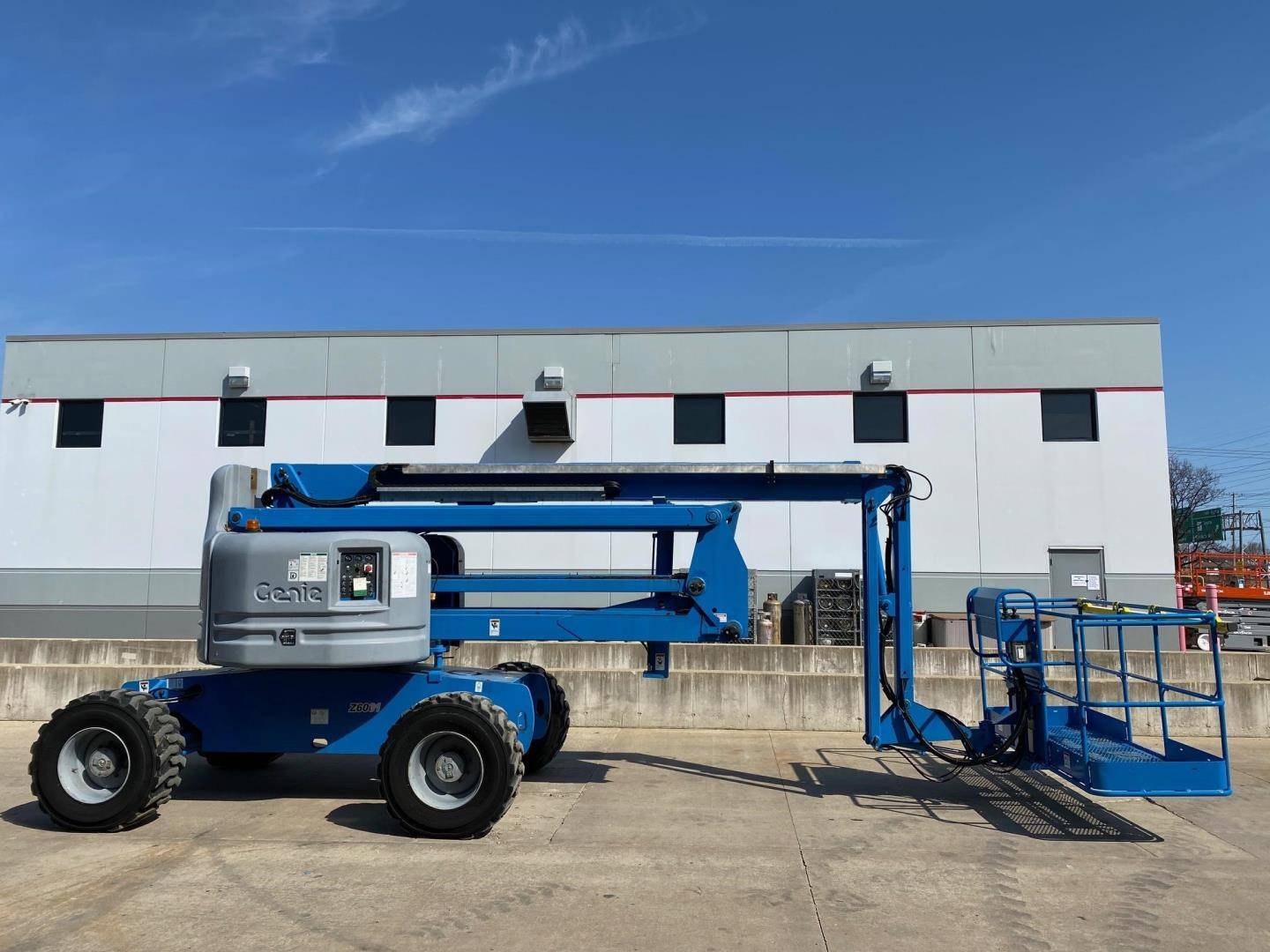 2006 Diesel Genie Z60/34 Articulated Boom