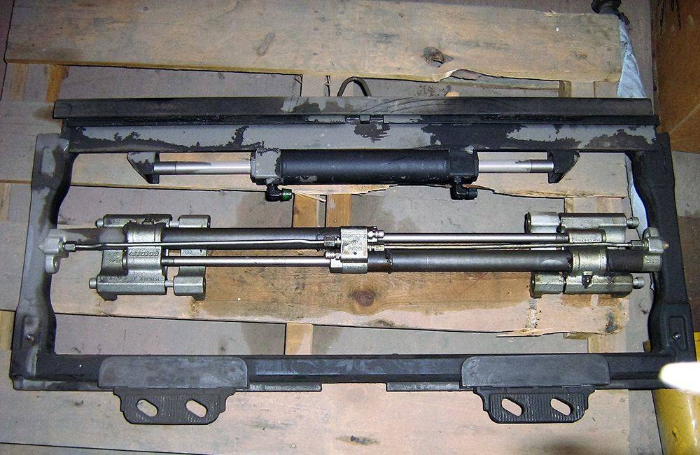 Cascade 55K-FPS-A198 Sideshifting Fork Positioner