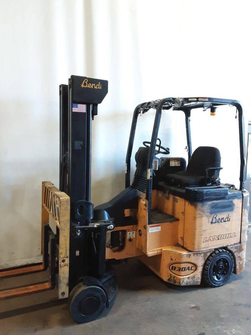 2002 Electric Bendi B30AC Articulated 4 Wheel Sitdown - Gas/Electric