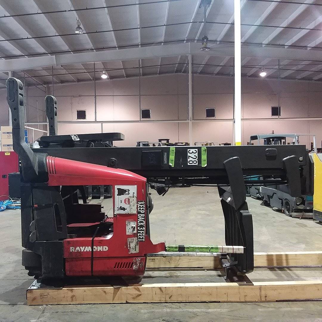 2014 Electric Raymond 750 R45TT Electric Narrow Aisle Single Reach