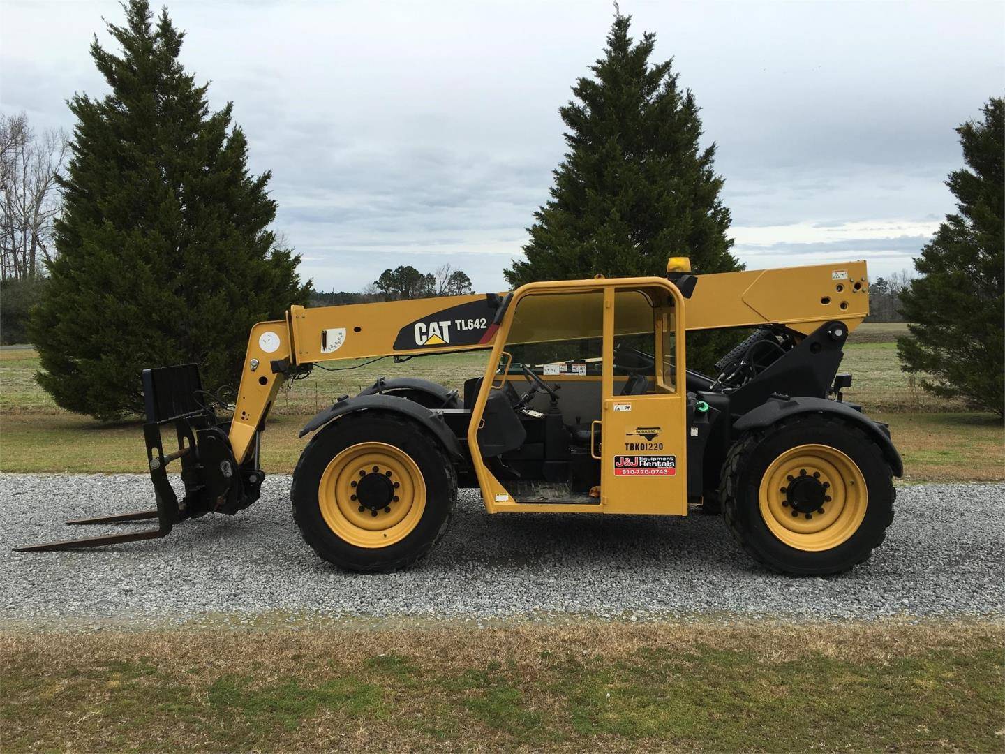 2011 Diesel Cat TL642 Telehandlers (Telescopic Mast)