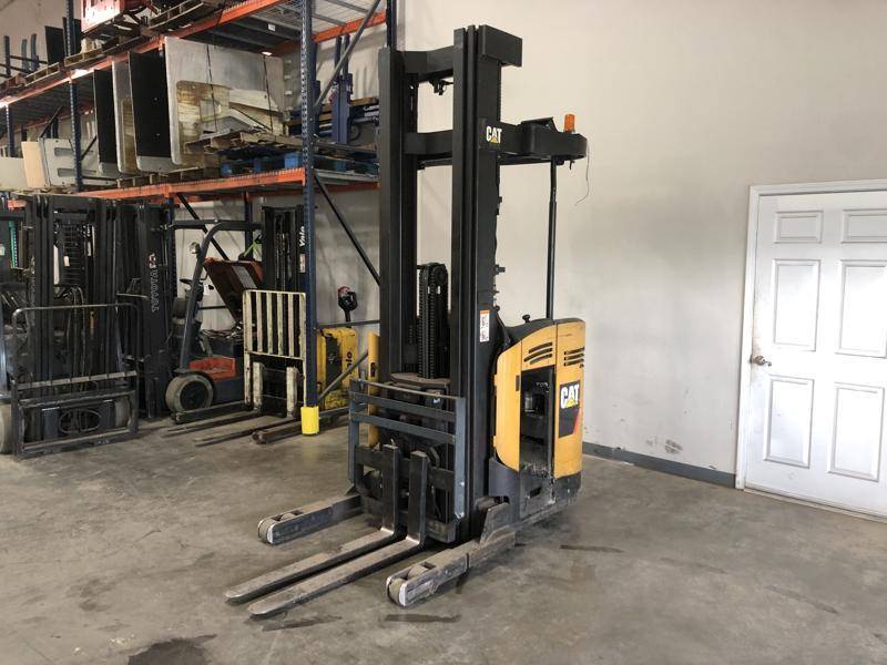 2007 Cat Electric 4 Wheel Sit Down | Eliftruck