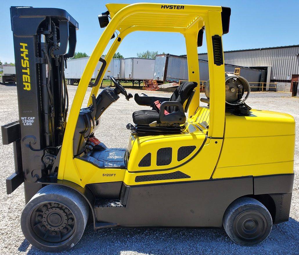 2016 LP Gas Hyster S120FT Cushion Tire 4 Wheel Sit Down (Indoor Warehouse)