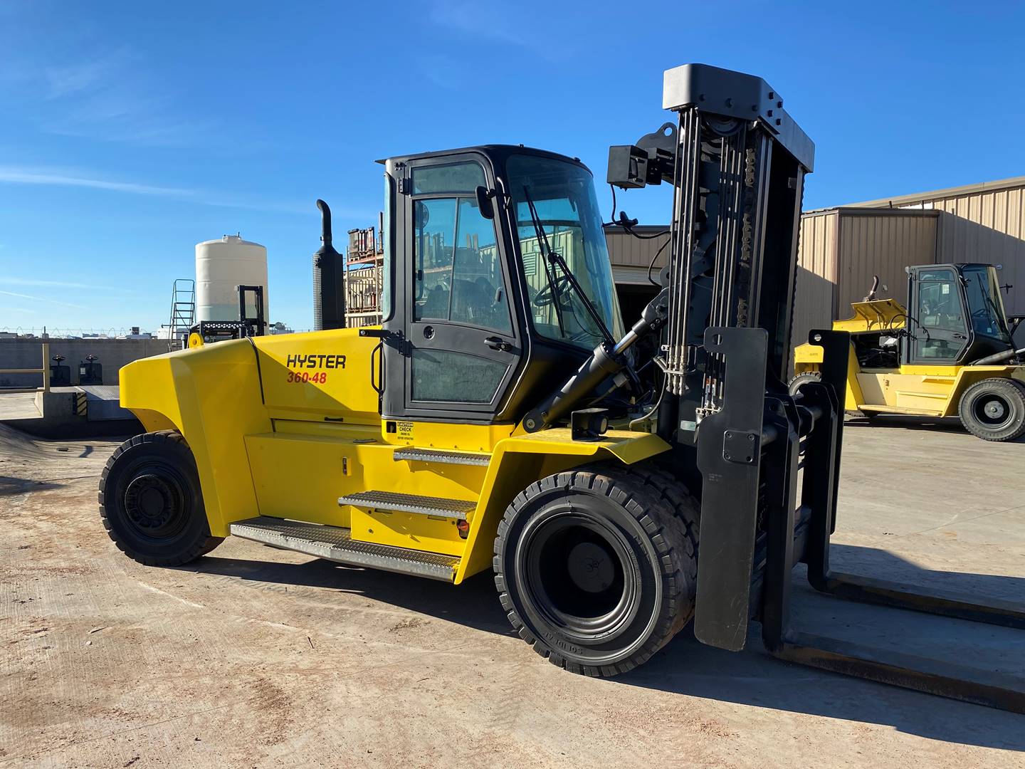 A wide selection of Hyster equipment with 24 in stock and available for ...