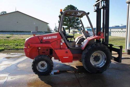 2011 Diesel Manitou M40-2T Rough Terrain (Vertical Mast)