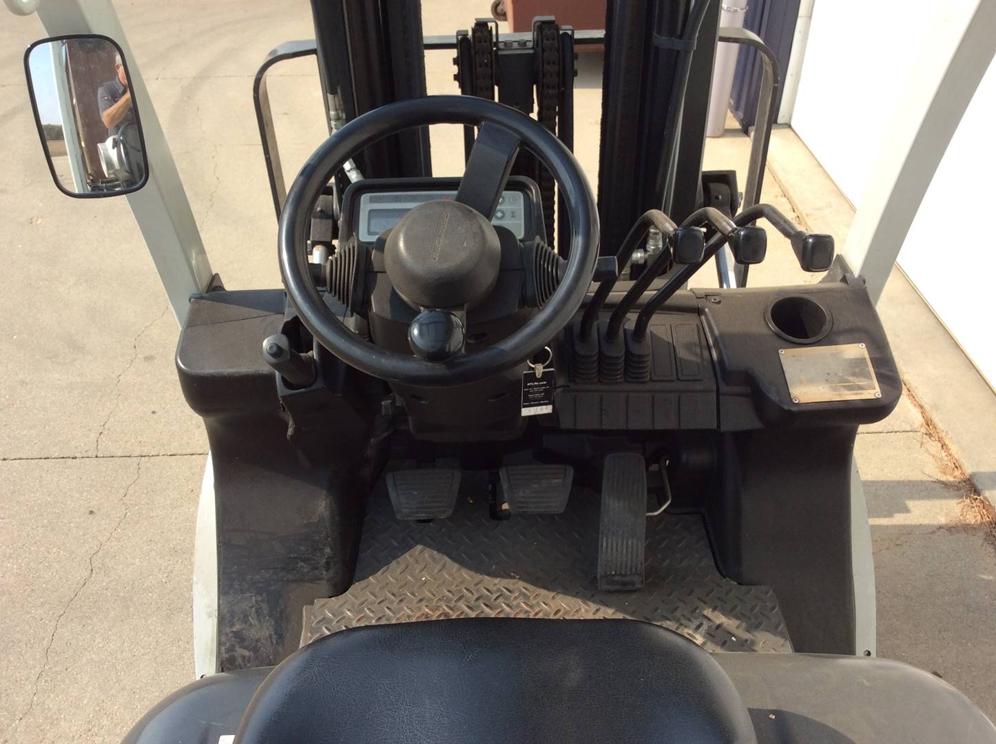 2016 LP Gas Unicarriers PF50LP Pneumatic Tire 4 Wheel Sit Down