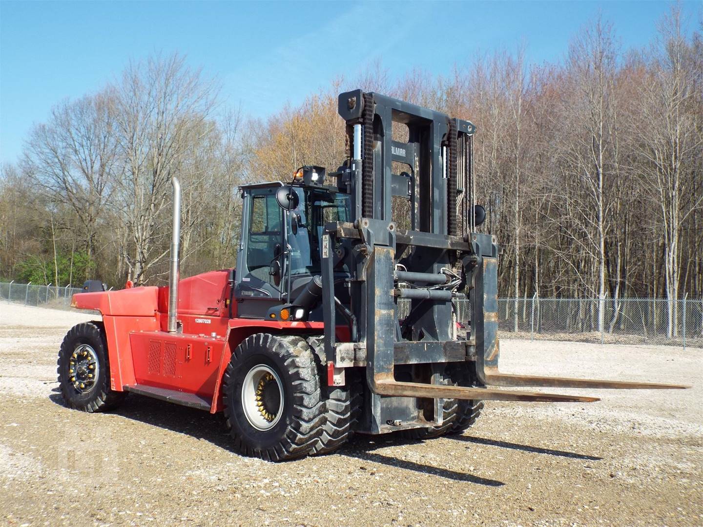 2016 Diesel Kalmar DCG300-12LB Pneumatic Tire 4 Wheel Sit Down