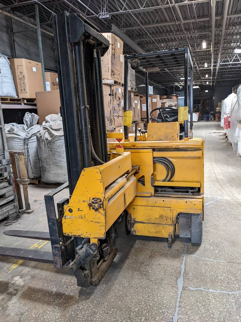 A wide selection of Drexel equipment with 24 in stock and available for ...