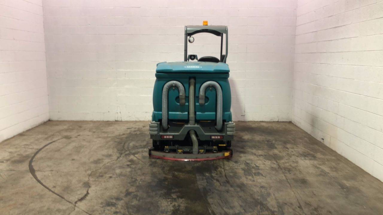 2017 Tennant T20 Rider Sweeper/Scrubbers
