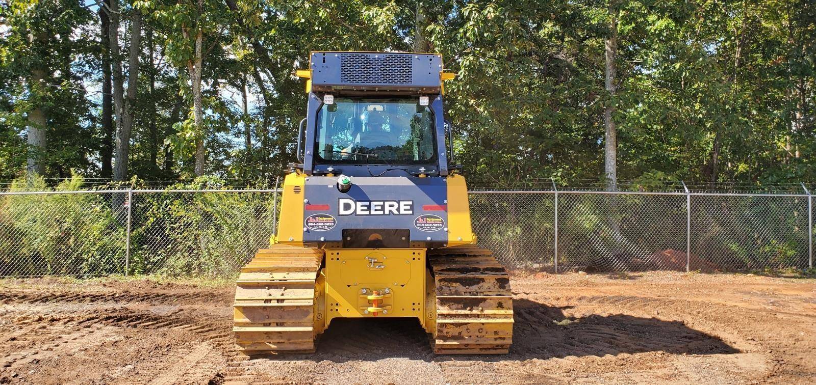 2020 John Deere 700L LGP Earth Moving and Construction